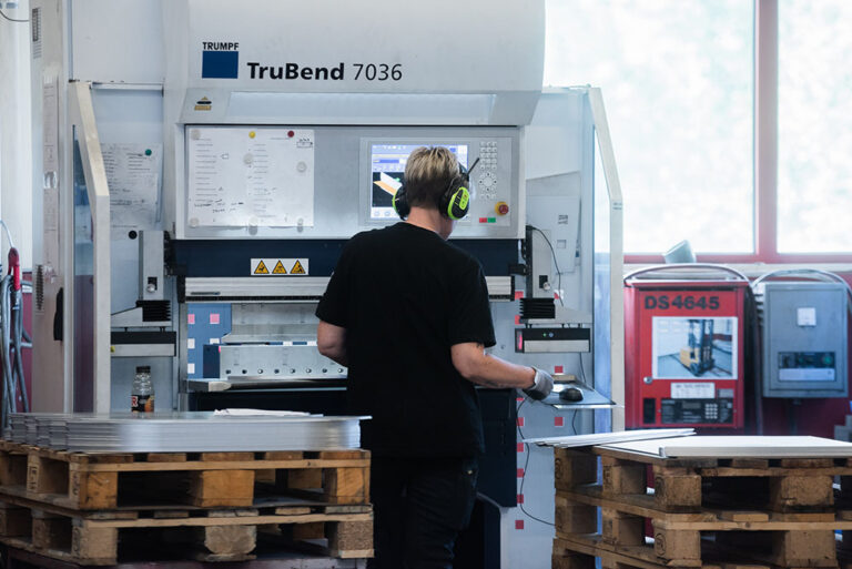 Våra maskiner | Habo Rostfria